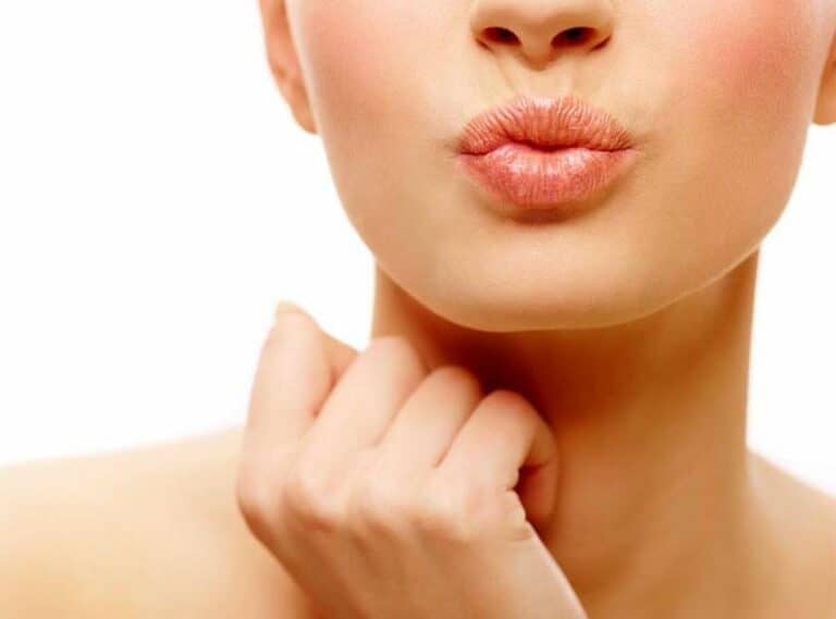 Chin Dimpling - Aesthetics Clinics